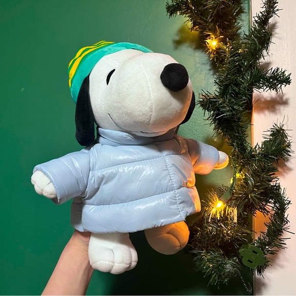 Peanuts | Toys | Peanuts Snoopy Puffer Jacket Christmas 223 Plush ...